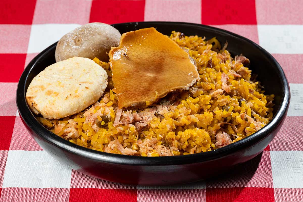Arroz con Coco: The Ultimate Guide to Colombian & Caribbean Coconut Rice